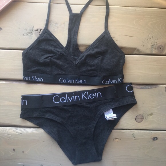 Calvin Klein | Intimates & Sleepwear | Calvin Klein Matching Bra And ...